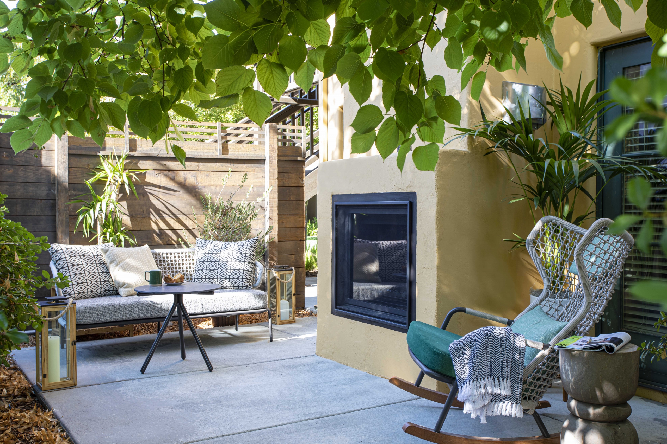 Cottage Jr Suite Double with Fireplace| The Lodge at Sonoma